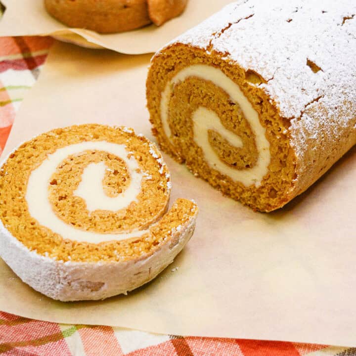 Pumpkin Roll (Cake) - Cookie Dough and Oven Mitt