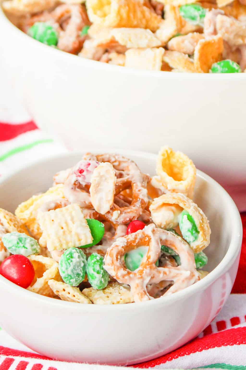 Christmas White Trash Recipe (Snack Mix) - Cookie Dough and Oven Mitt