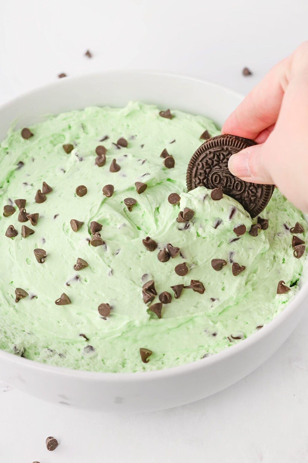 Mint Chocolate Chip Dip - Cookie Dough and Oven Mitt