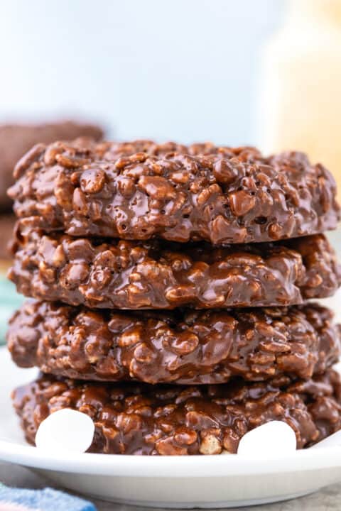 Homemade Star Crunch Cookies - Cookie Dough and Oven Mitt